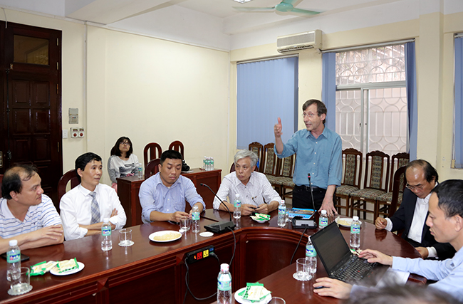 The Opening Ceremony of VNU Key Laboratory for Micro-Nano Technology ...