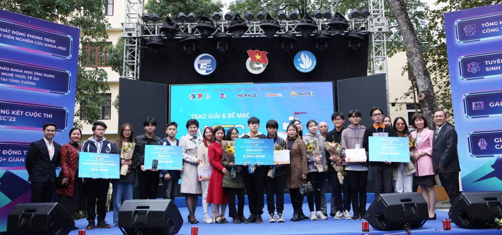 UET Connect 2022: Kết nối, hội nhập công nghệ mới - Trường Đại học Công ...